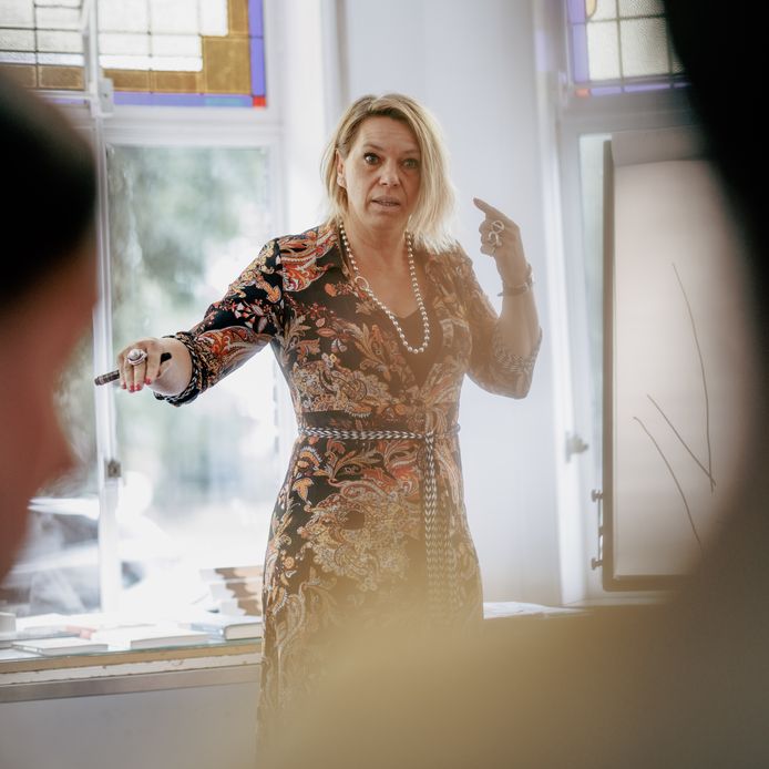 Nicole Hanegraaf wil naar een radicaal ander onderwijs: ‘Kijk naar het ...