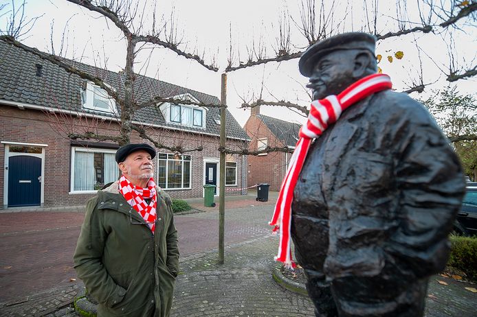 Standbeelden staan er nooit zomaar: ‘Ze zeggen alles over ons ...