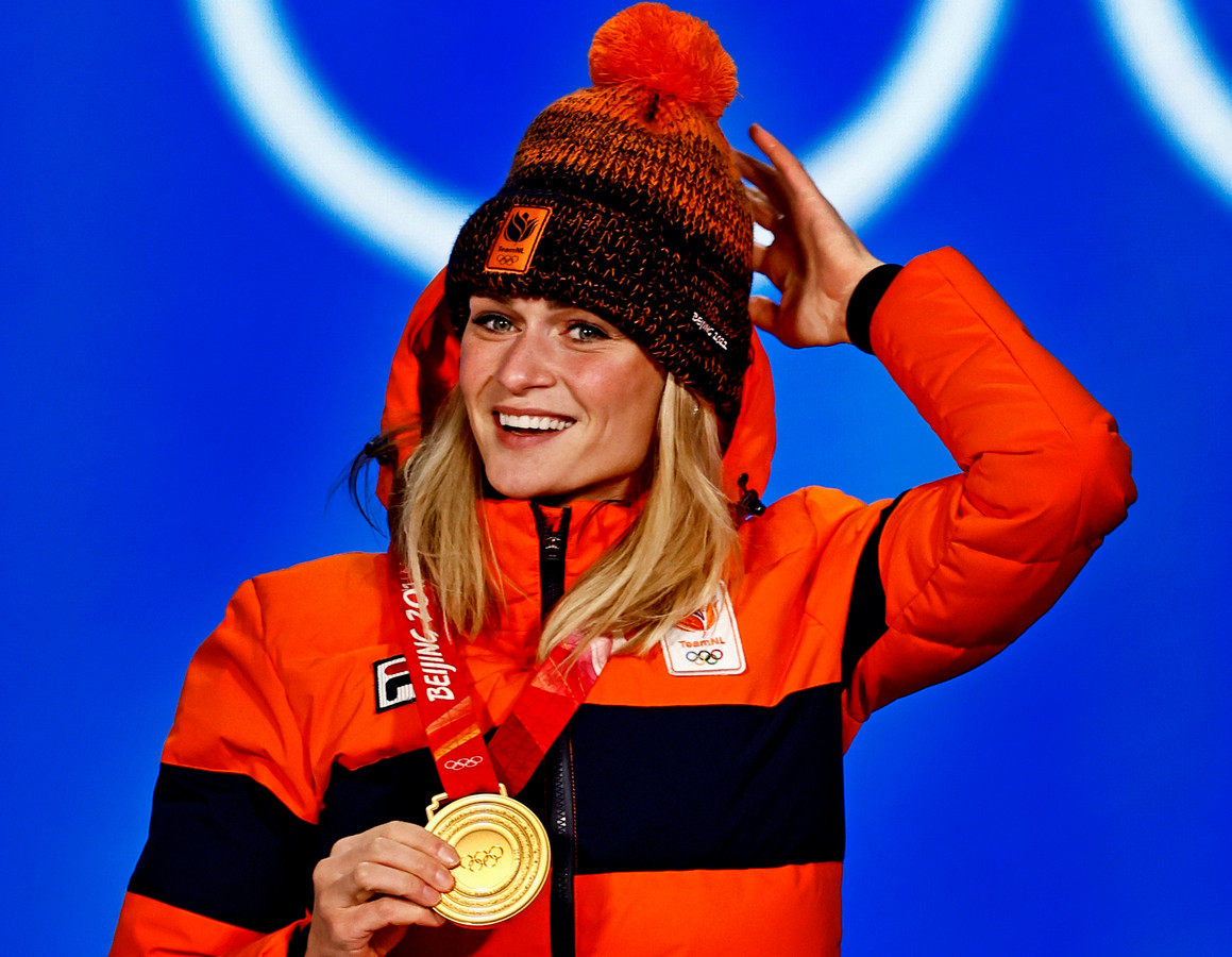 Gouden Irene Schouten schittert bij huldiging: ‘Dit is echt het toppunt ...