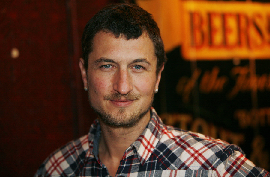 Sebastiaan Labrie presenteert RadioBitches Awards | Foto | AD.nl