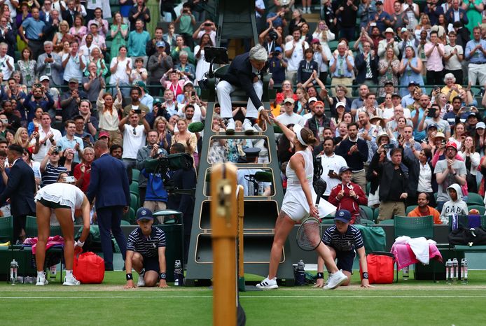 Sluiter ziet Svitolina beladen duel op Wimbledon winnen: ‘Op een na ...