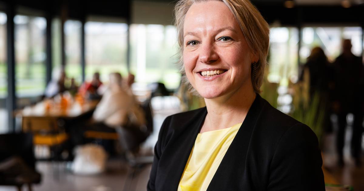 Erica van Lente, burgemeester van Dalfsen, gaat aan de slag in Midden ...