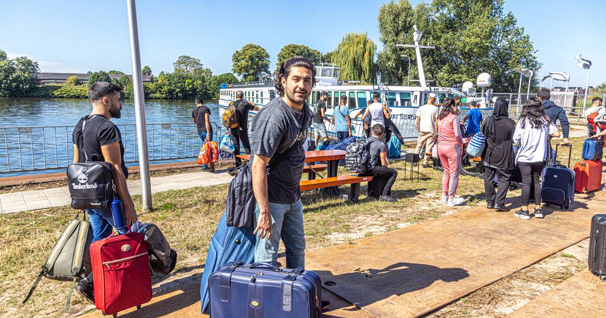 Idris (27) uit Syrië gaat van de ene naar de andere tijdelijke ...