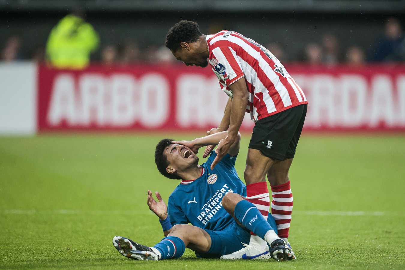 De Guzman ziet Europees voetbal als realistisch doel voor Sparta: ‘We maken zeker kans’ | Foto ...