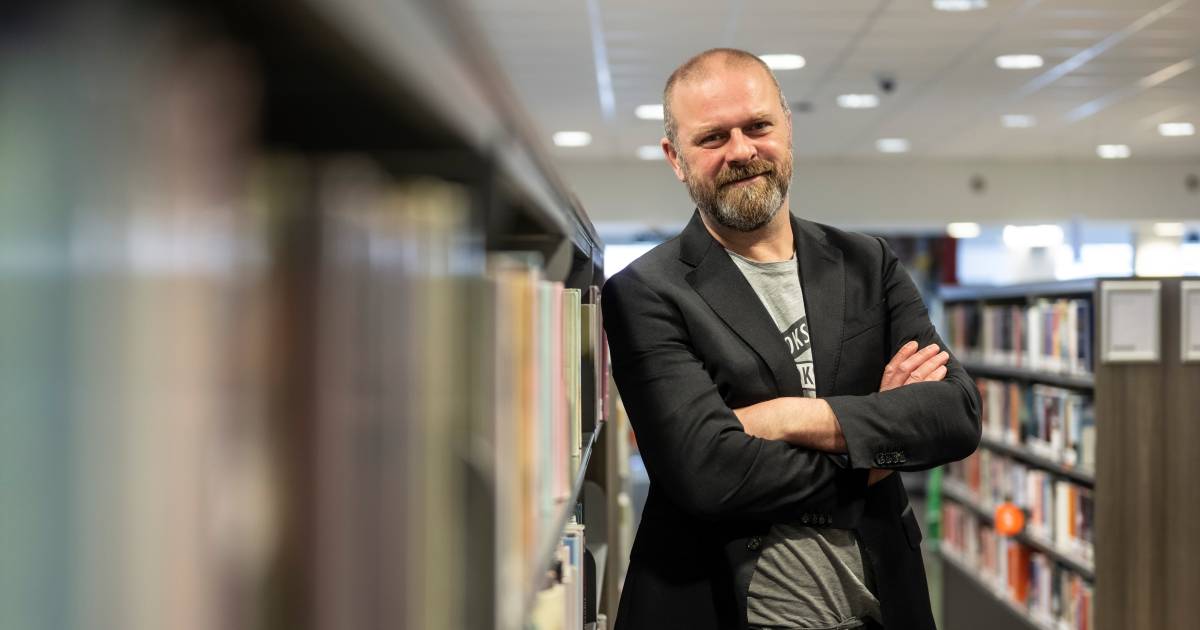 Bibliotheekbaas Bert vreest voor toekomst boekenwinkels: ‘Met alleen ...