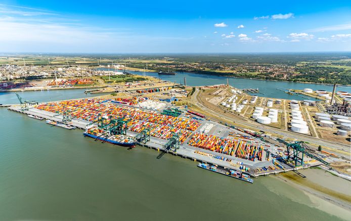 Een immense operatie, gespreid over negen jaar: Port of Antwerp-Bruges ...