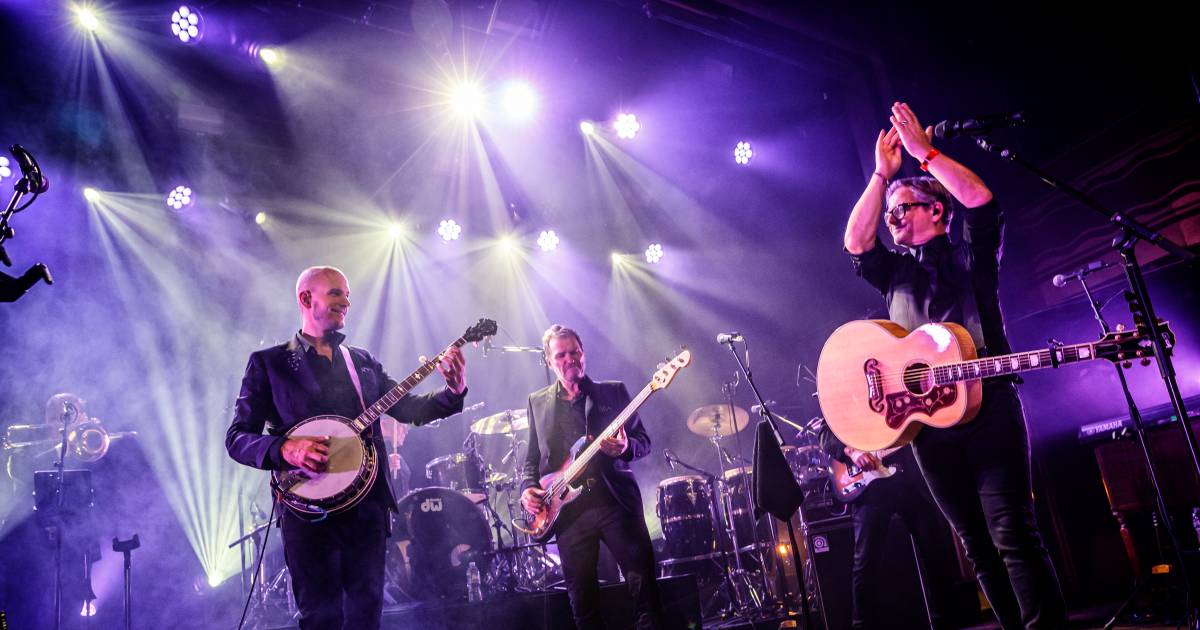Guus Meeuwis straalt in New York: ‘Maar ik trek die schoenen meteen na ...