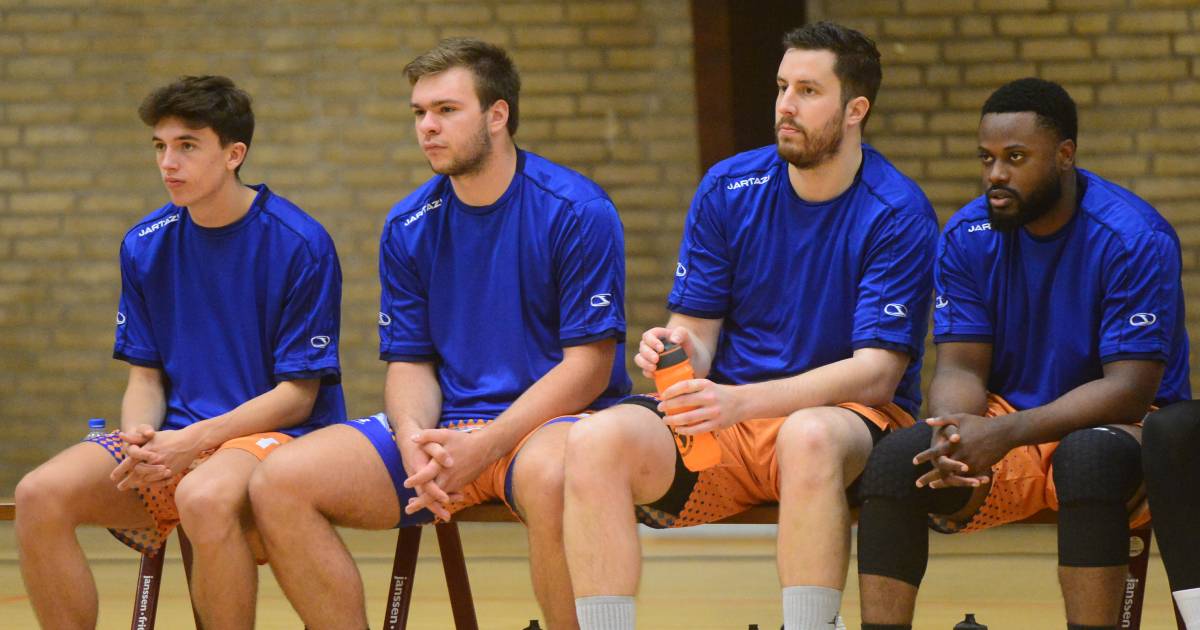 Andrej Cuyvers met Bavi Vilvoorde tegen Nijvel: “We houden beiden ...