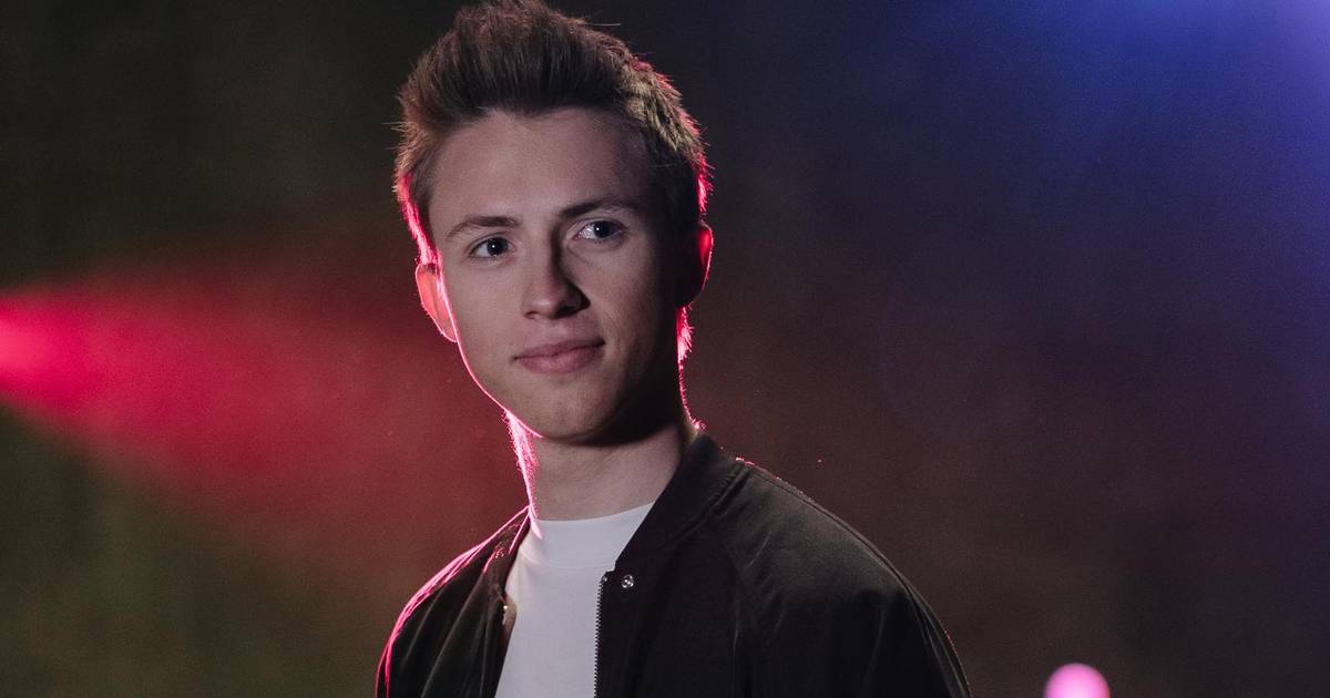 Eliot apprend à danser pour l'Eurovision: "Il faut que je bouge un ...