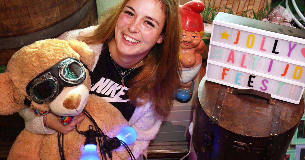 Dimphie (25) neemt Jolly Jester in Rijsbergen over: ‘Ik kwam hier al in ...