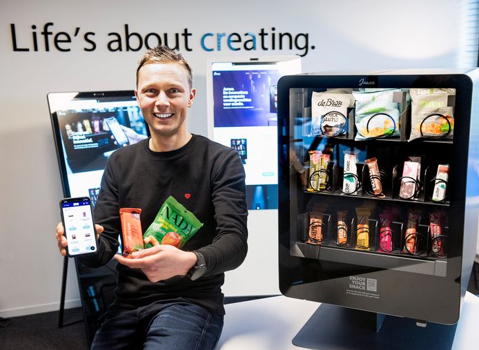 Montfoorter wil wereld veroveren met gezonde snackautomaat: ‘Al ...