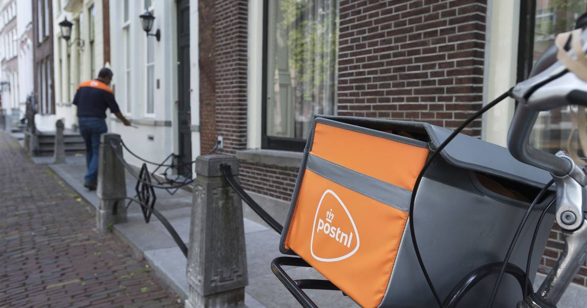 Echtpaar uit Soest wacht wekenlang op de post: ‘Verlang terug naar die ...