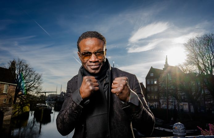 We liepen bokslegende Regilio Tuur tegen het lijf: hoe is het met hem ...