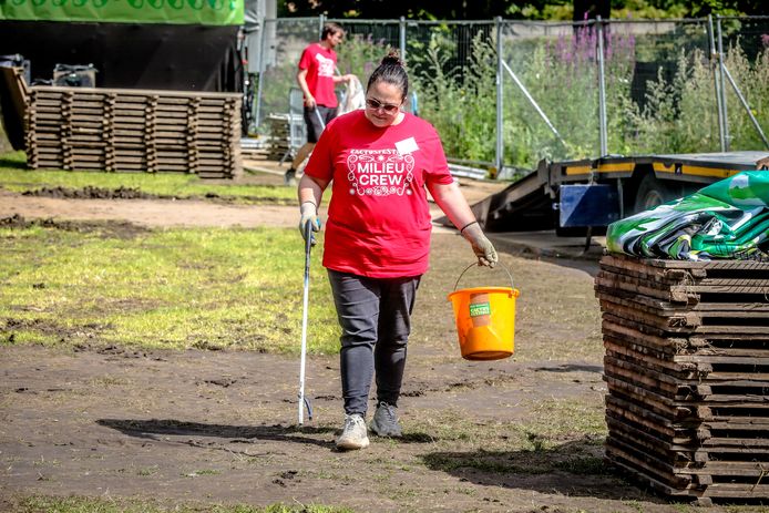 KIJK. Opkuis van het Minnewaterpark begonnen: “Binnen een paar weken is ...