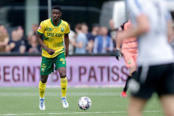 Amofa tekent na transfervrij vertrek bij ADO driejarig contract bij ...