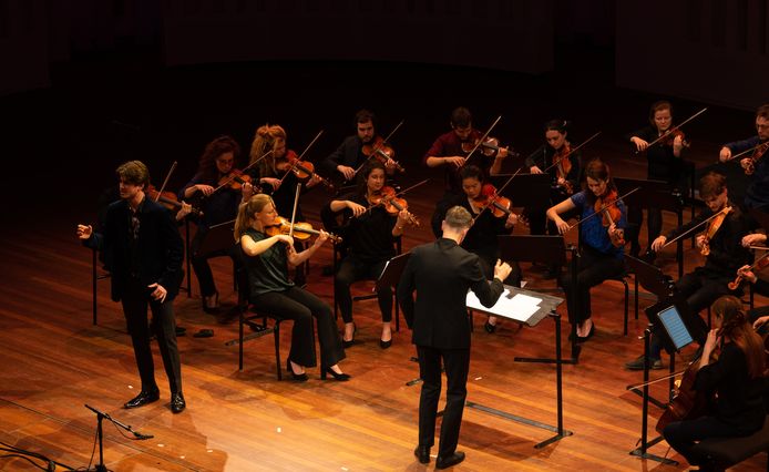 Zanger Robin Jacobs uit Tilburg wint Award voor jong, klassiek talent ...