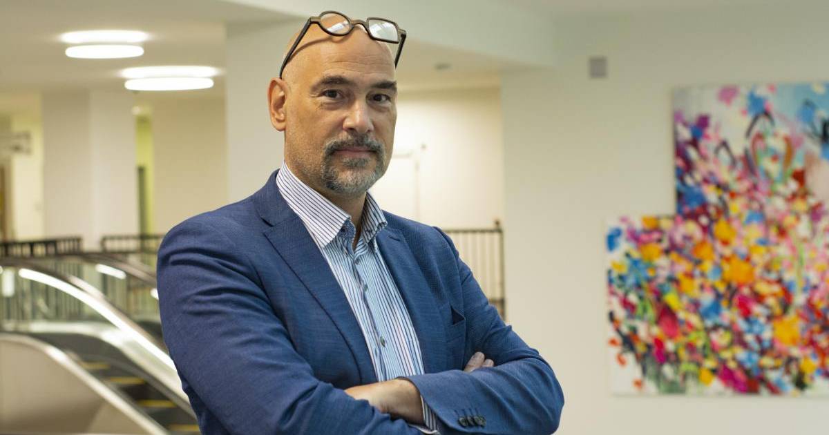 Ontslagen hoofdarts Jan Palfijn betwist ontslag: “Men kan iemand geen ...