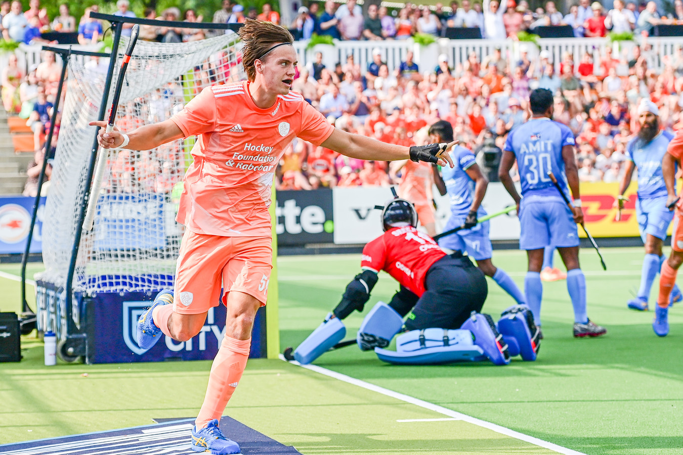 De stormachtige ontwikkeling van Oranje-spits Duco Telgenkamp: ‘Ik wil ...