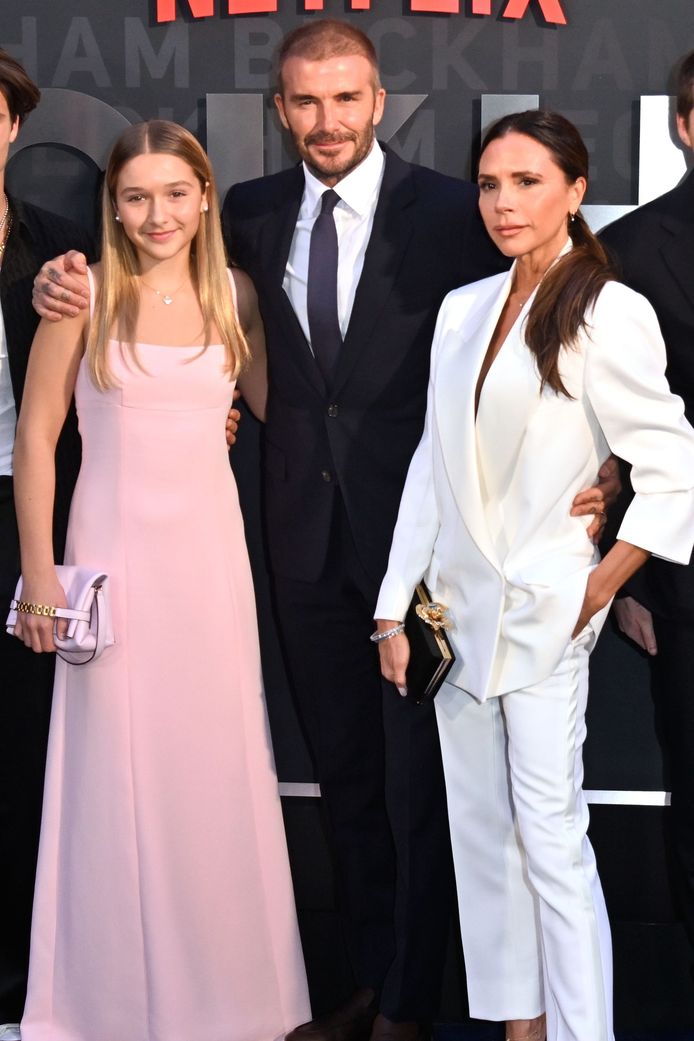 Beckhams emotioneel over affaire die David had met assistente: “Heel ...