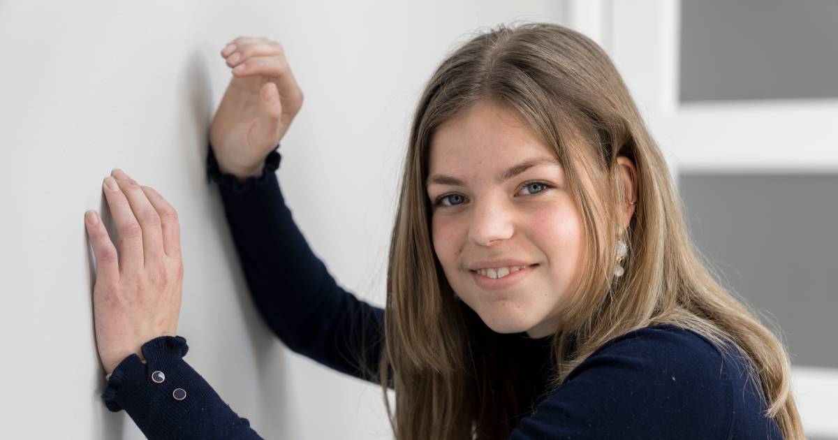 Maxime (16) kan niet lezen, toch is ze cum laude geslaagd: ‘Zonder alle ...