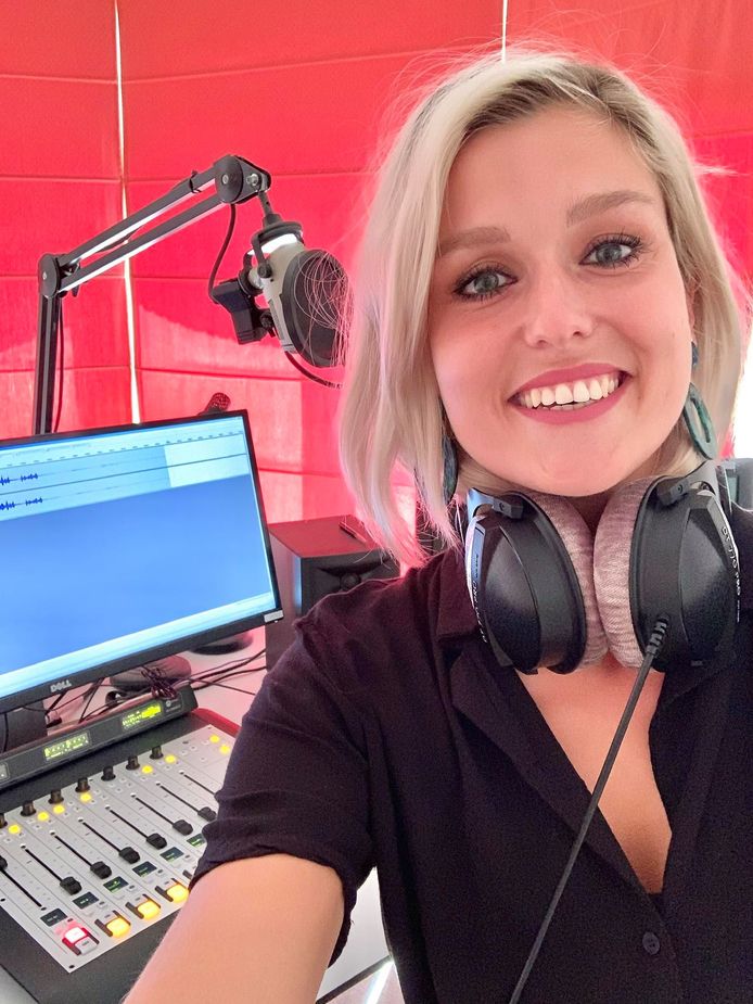 Na kookboek vol gezonde recepten, nu op radio: Laura wordt ...