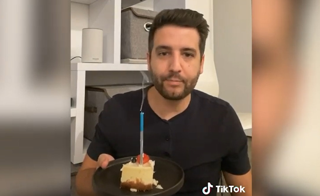 Célibataire, il célèbre son anniversaire en confinement avec Alexa ...