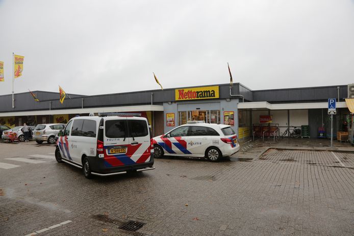 Gewapende overval op Nettorama in Rijssen; politie laat burgernetmelding uitgaan | Rijssen ...