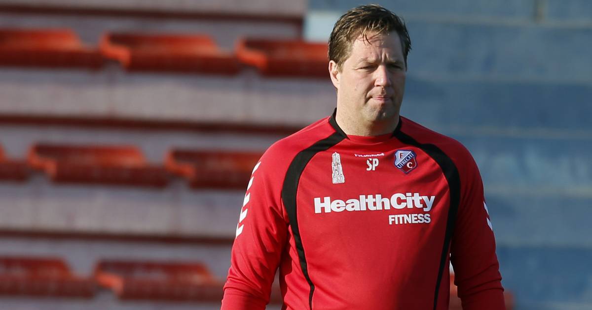 FC Utrecht verder met Stefan Postma | Nederlands voetbal | AD.nl