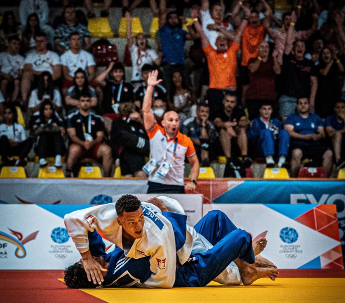 Judoka Joshua (17) uit Den Haag wint goud op Olympische Jeugdspelen ...