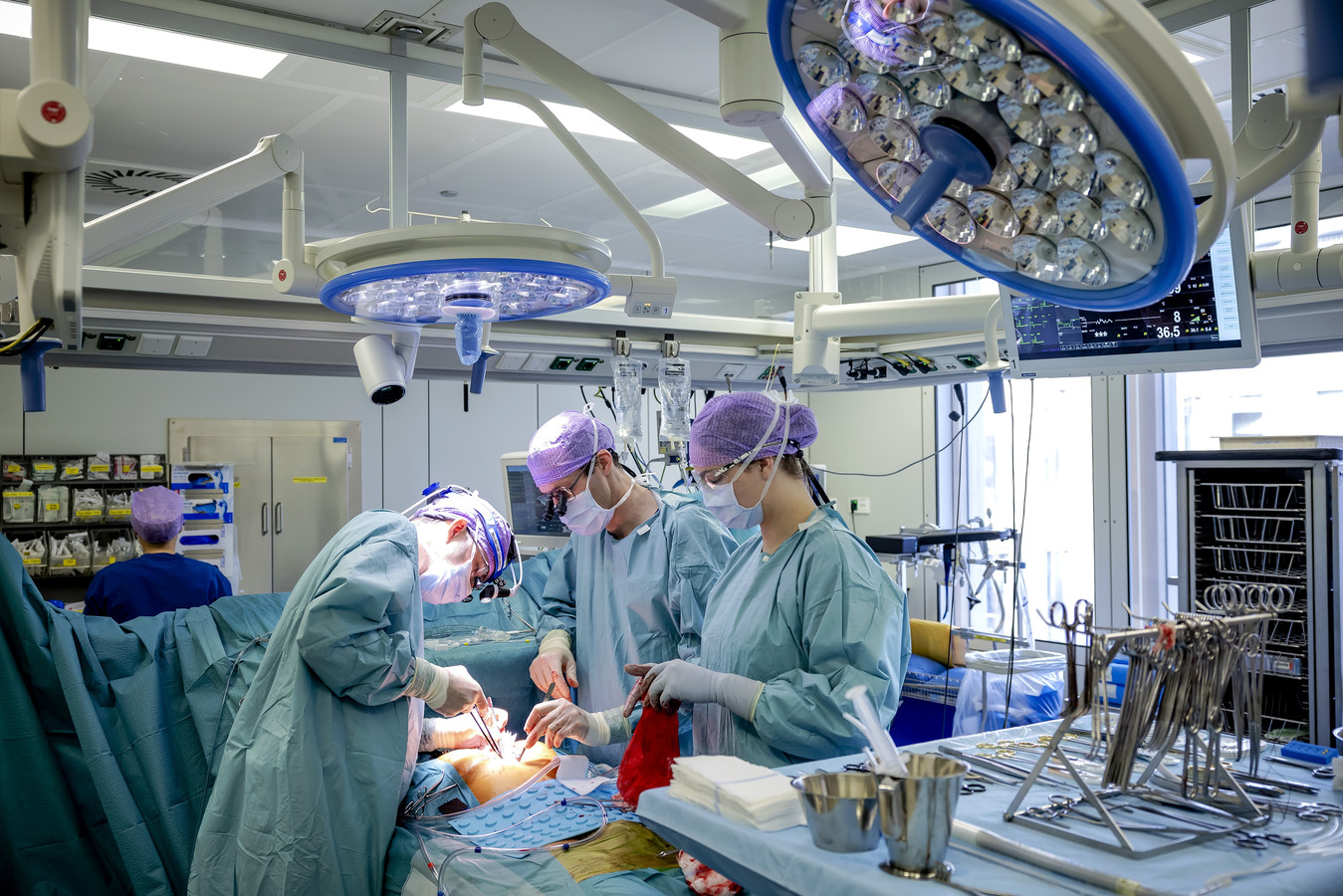 Cardiologen CWZ verliezen rechtszaak: onderzoek voor farmaceut moet via ...