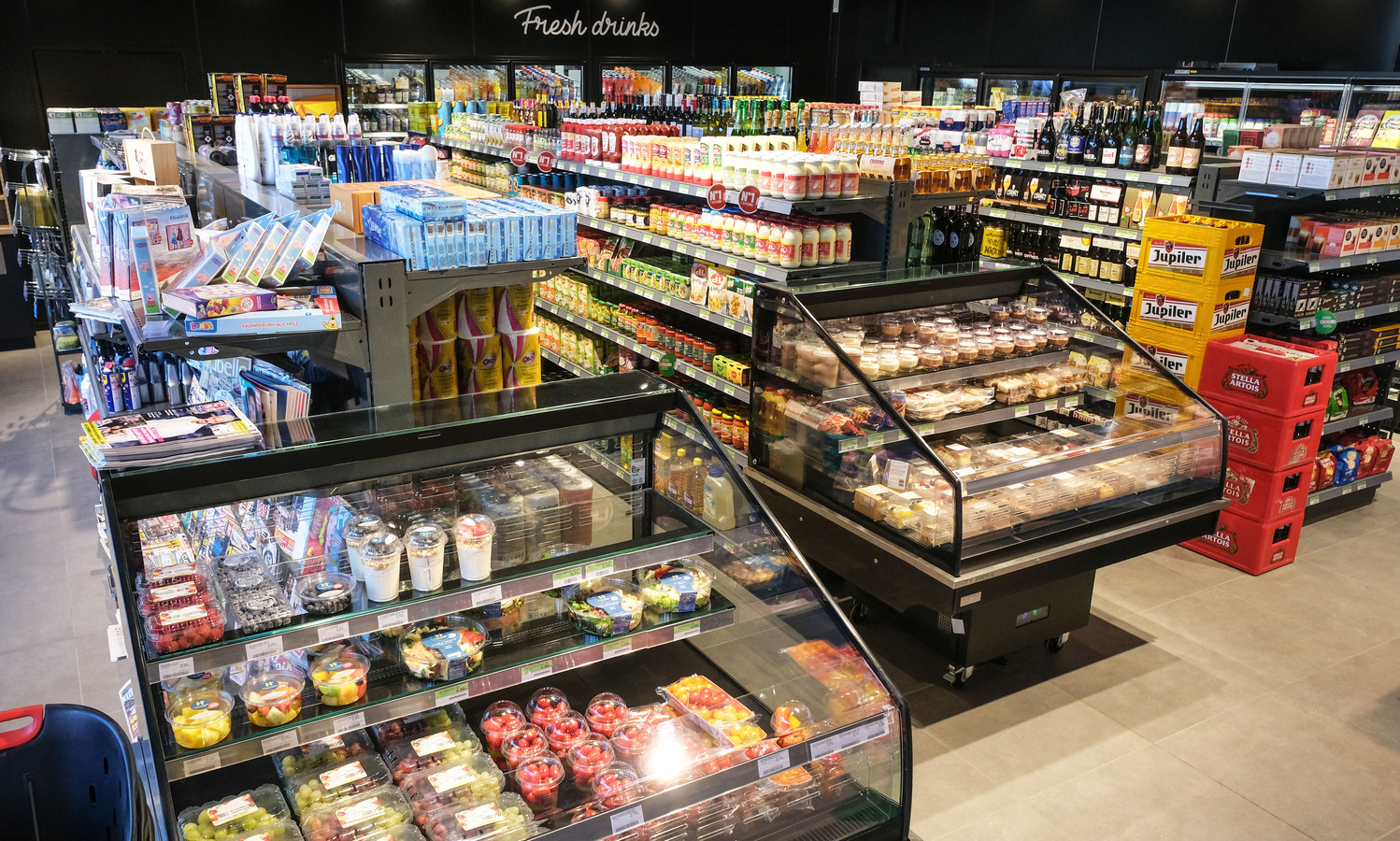 Zussen Marie (33) en Lucie (31) stellen nieuwe Spar Express voor ...