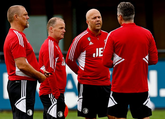 Sipke Hulshoff straks assistent van Arne Slot én Ronald Koeman: 'Ik ben ...