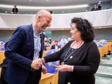 Met knobbeltje in de borst niet naar het ziekenhuis? ‘Het is maar een voorbeeld’, zegt Fleur ...