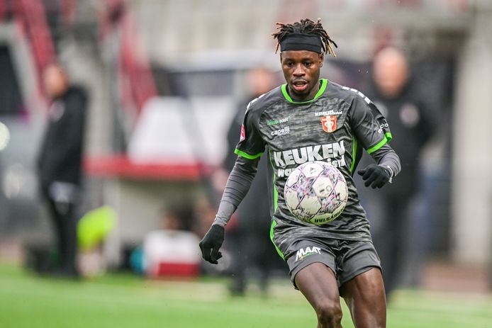 FC Dordrecht raakt Aliou Baldé kwijt, maar huurt met Tidjany Touré ...
