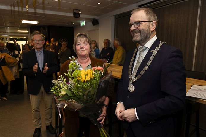 Raad Buren stoomt nieuw talent klaar voor lokale politiek en ...