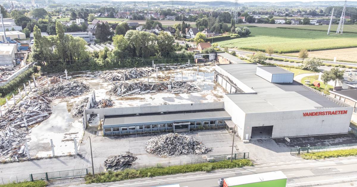 Nieuw logistiek centrum komt op terrein van verwoest textielmagazijn Bleckmann | Oudenaarde | hln.be