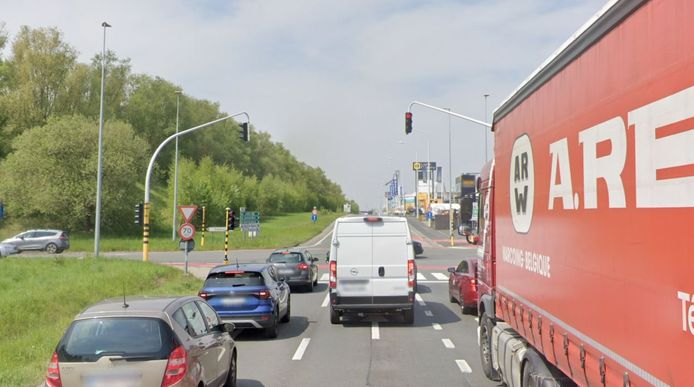 Files, ontbrekende fietspaden, slecht afgestelde lichten: iederéén klaagt in bevraging ...