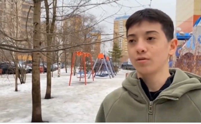 Garderobehulp (15) redt ruim honderd mensen tijdens aanslag Moskou: ‘Was gewoon deel van mijn ...