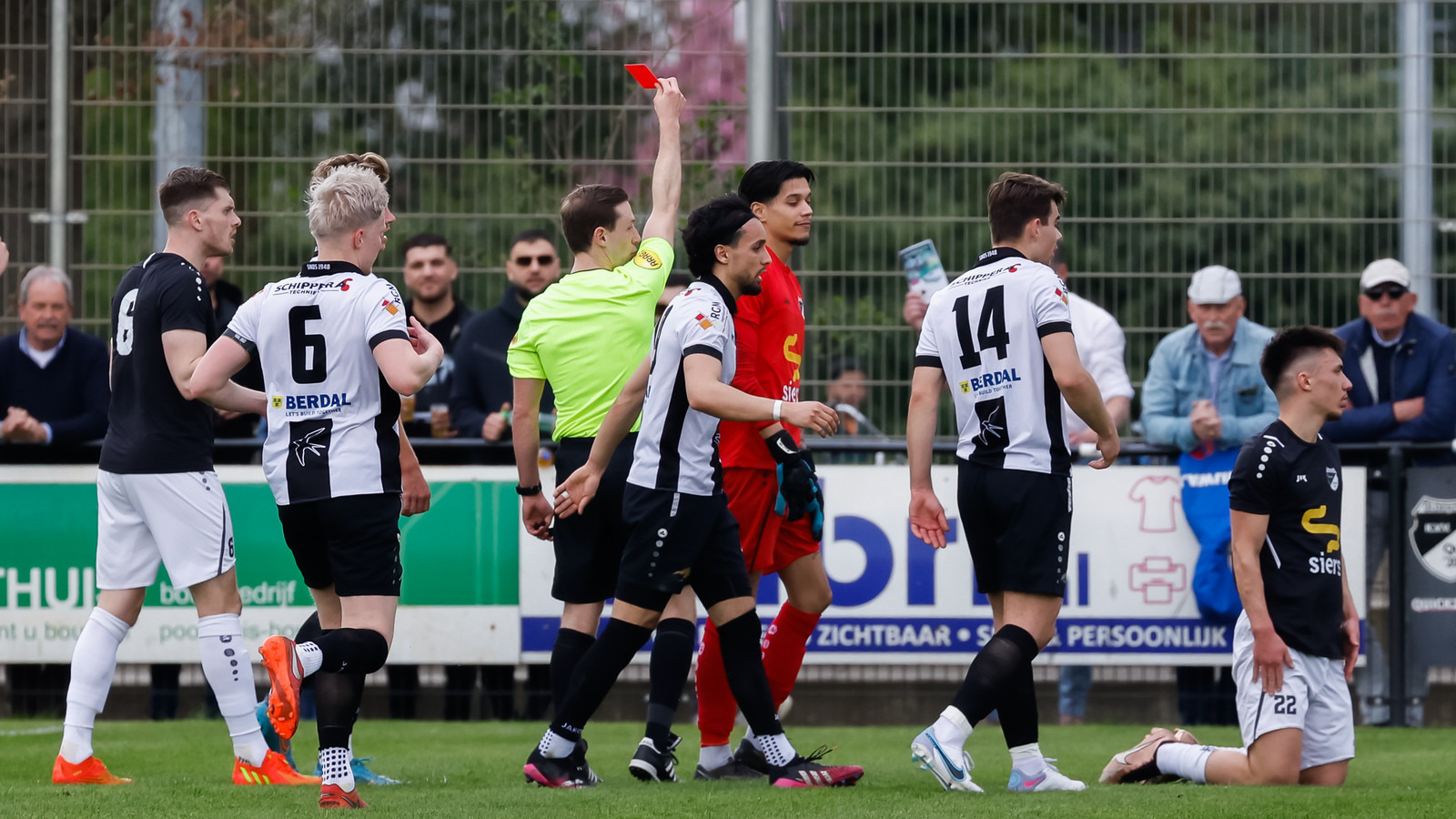 Het Oldenzaalse Quick’20 na topper in ban van titel, en dat geldt ook ...