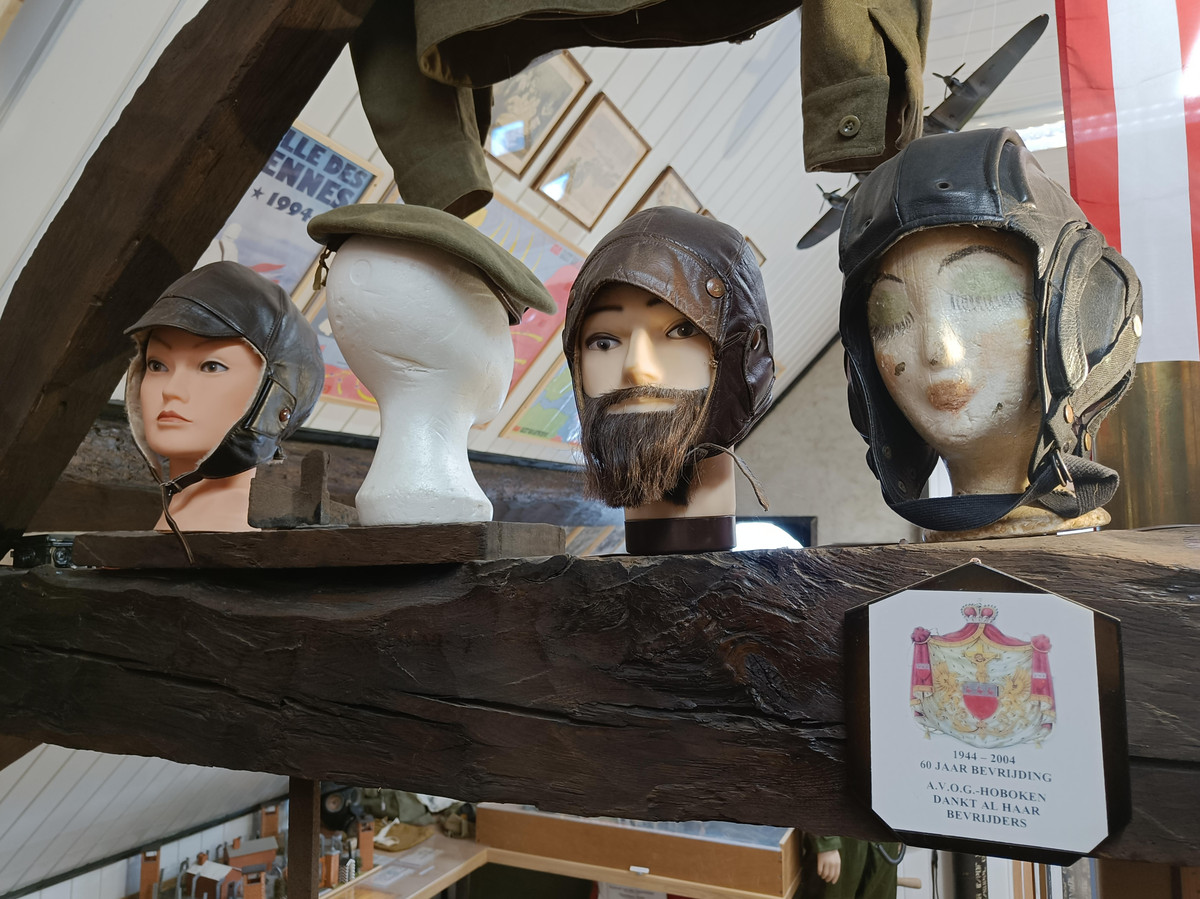 Bert opent met eigen collectie oorlogsmuseum in Wiekevorst: “Smaak te ...