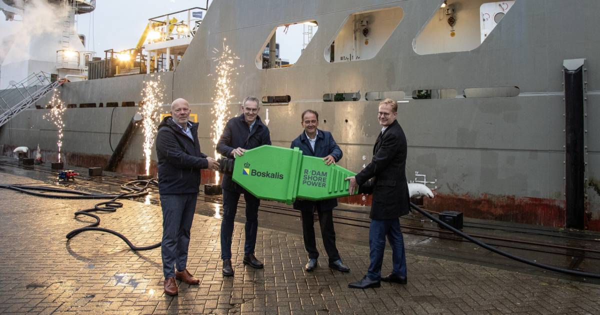 Boskalis schakelt over op walstroomvoorziening in Rotterdam | Rotterdam ...
