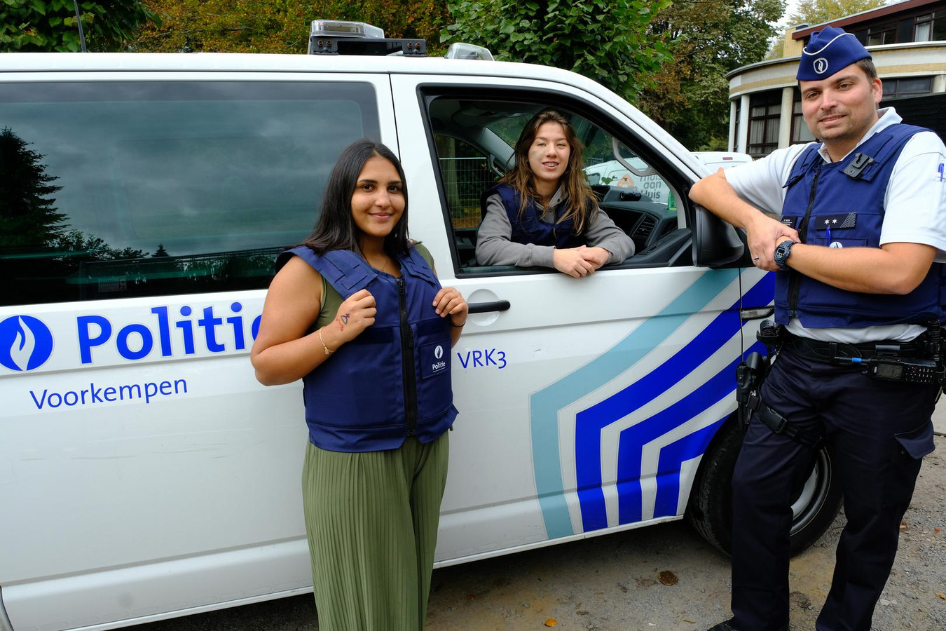 Jonge 'agentes' staan loon af aan Plan International | Foto | hln.be