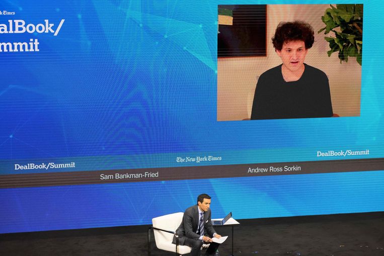 Loslippige FTX-baas geeft iedereen de schuld, en maar een beetje zichzelf