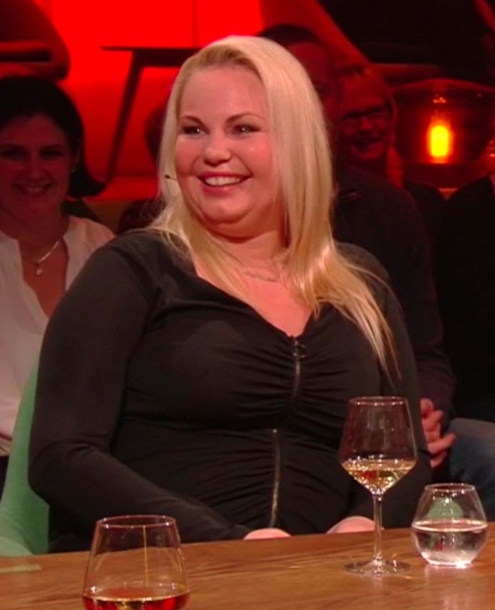 Lesley-Ann Poppe over haar strijd tegen de kilo's en haar concurrerende ...