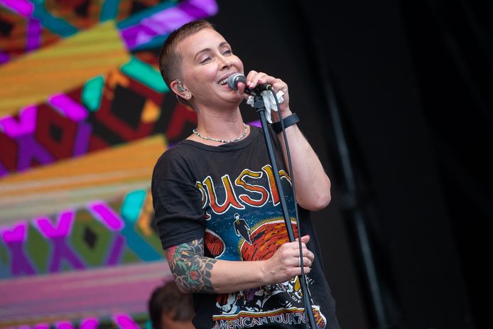 Anouk gaat voor nieuw album naar Tsjechië | Muziek | AD.nl