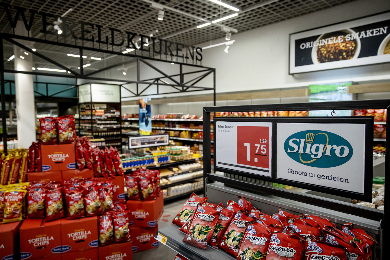 Gejuich bij Sligro: in één keer de grootste horecagroothandel van ...