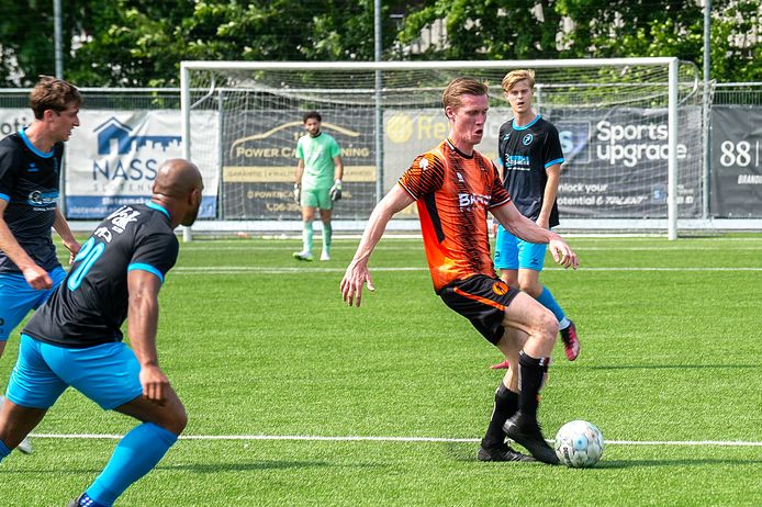 Kruisland komt veel tekort tegen de kampioen: ‘Ze zijn vier of vijf ...