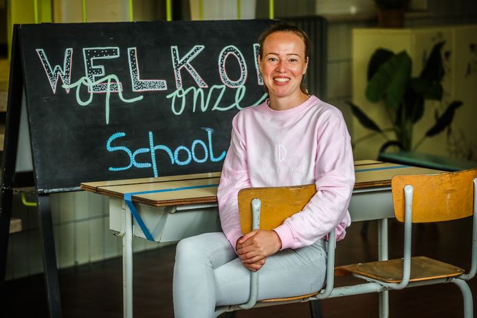 TERUG NAAR SCHOOL. Directeur Katrien Rotsaert (OLKO Kaaistraat): “Door ...