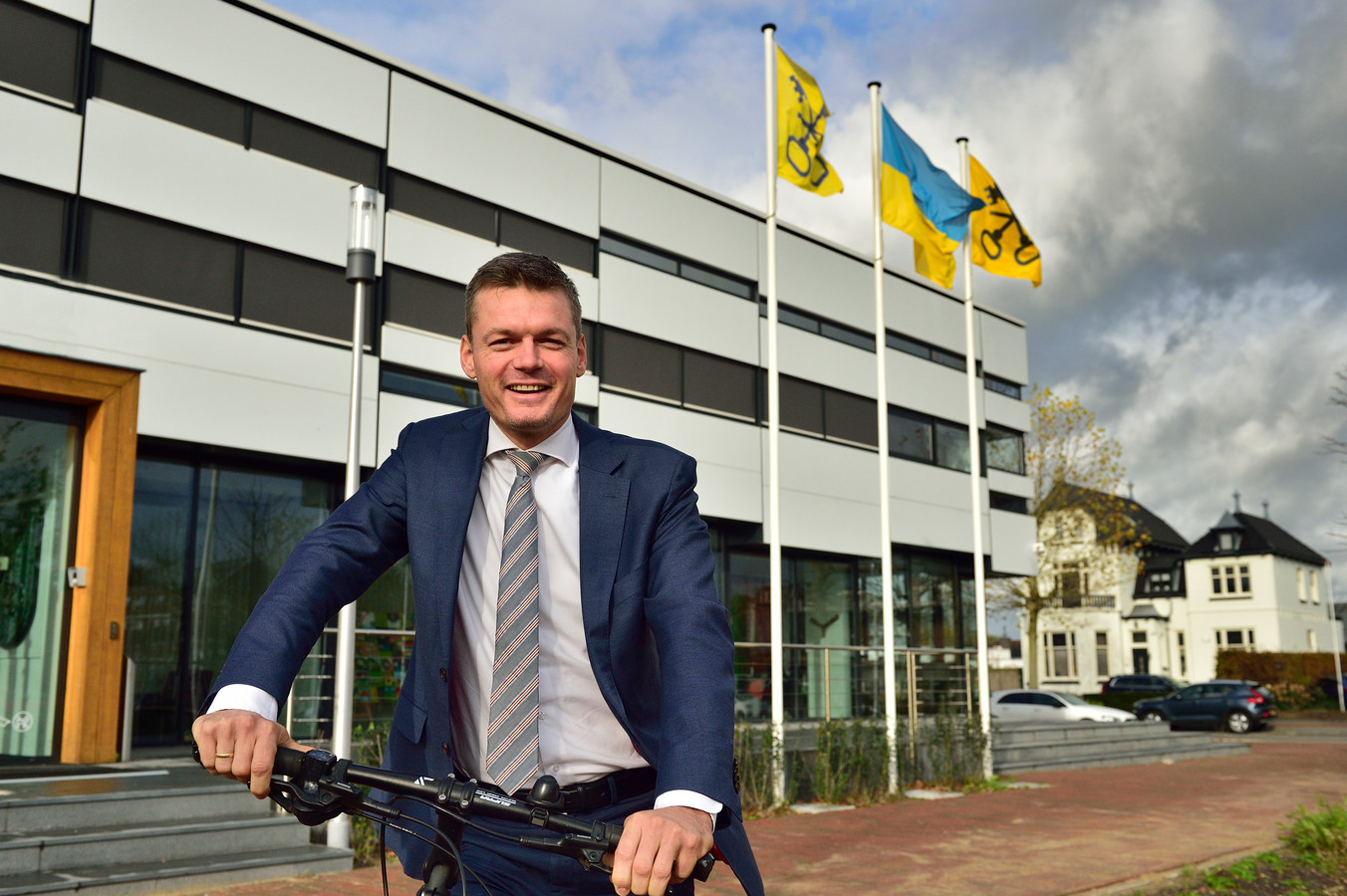 Waddinxveen wil door met burgemeester Evert Jan Nieuwenhuis: ‘Dankbaar ...