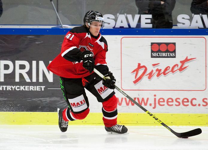 Als vijftienjarige alleen op ijshockey-avontuur in Zweden: ‘Vaak belde ...
